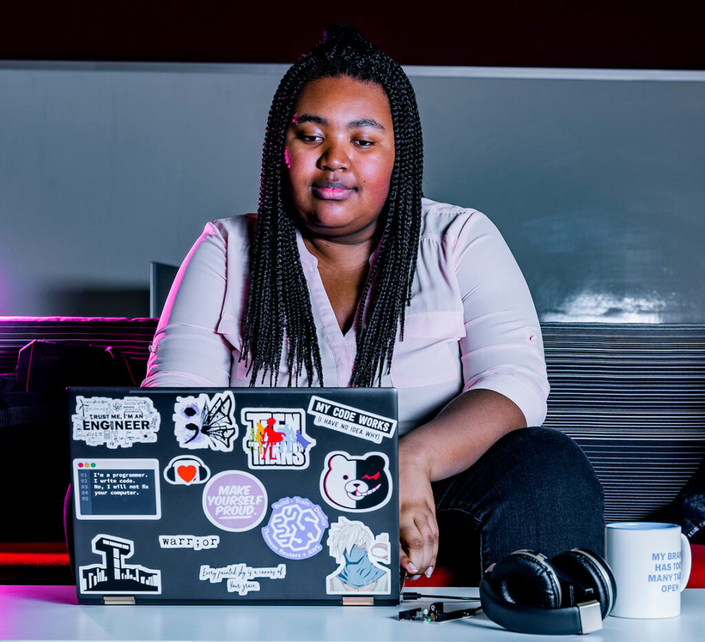 Mel Moore ’21 (Software Engineering) Finds Connections and ...